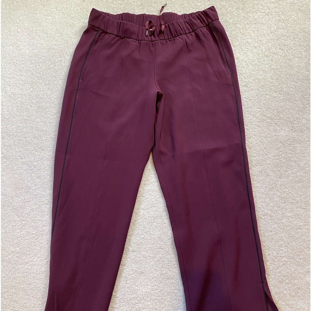 Lululemon Pant Burgundy Color Lightly Worn - Gem